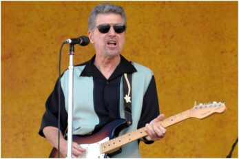 Johnny Rivers Net Worth | Wife - Famous People Today