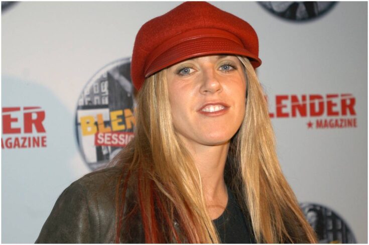 Liz Phair Net Worth | Ex-Husband - Famous People Today