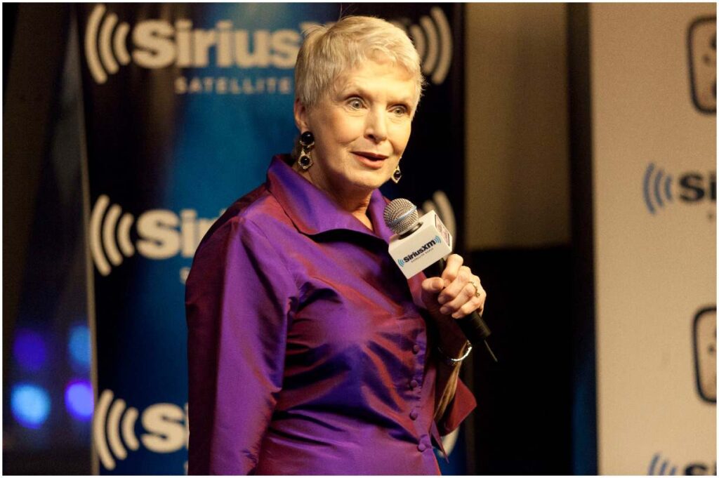 Jeanne Robertson Net Worth | Husband - Famous People Today Jeanne Robertson Net Worth | Husband - Famous People Today
