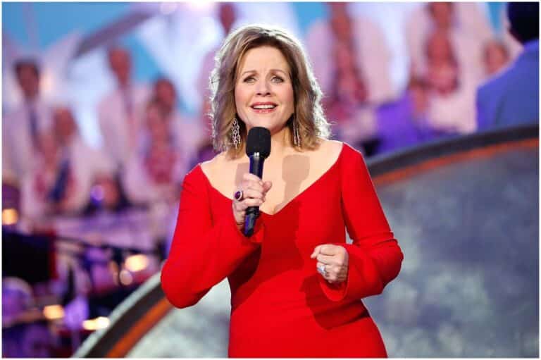 Renée Fleming – Net Worth, Husband (Tim Jessell), Biography - Famous ...