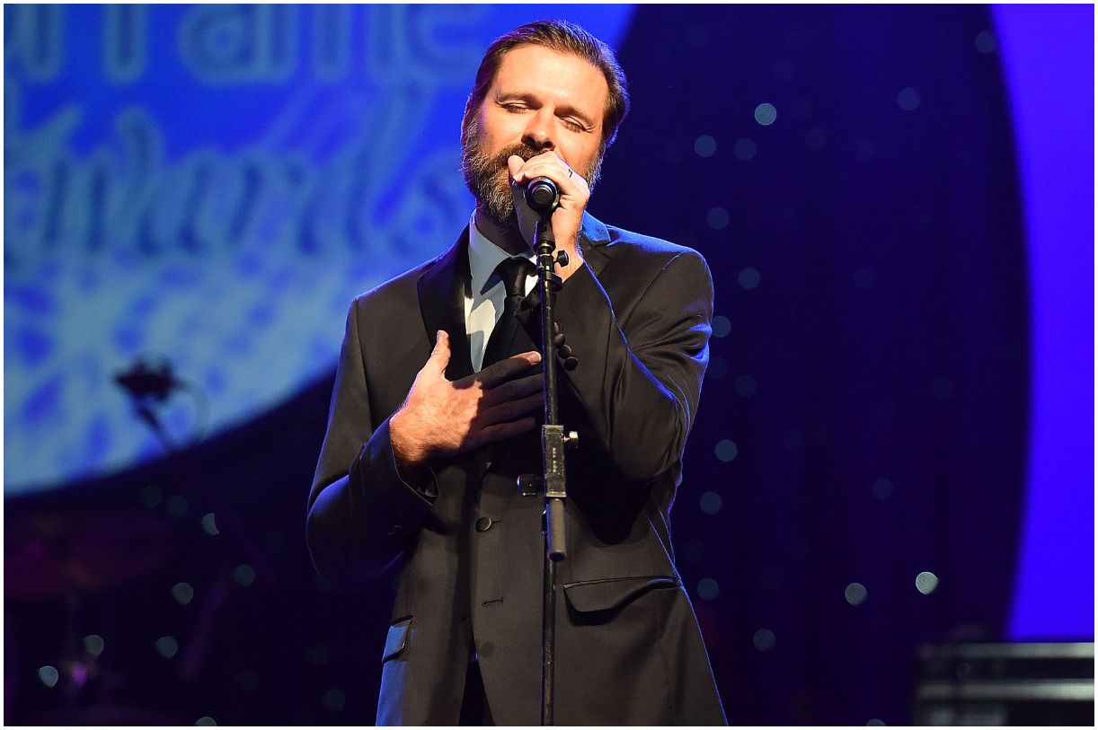 Mac Powell Net Worth - How Rich is the Singer? - Famous People Today