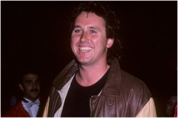 Mike Reno Net Worth | Wife - Famous People Today