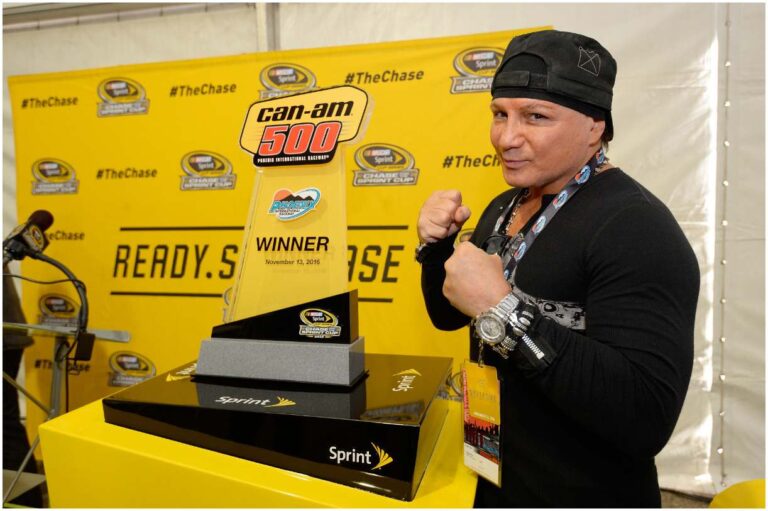 Vinny Pazienza - Net Worth, Wife, Car Accident - Famous People Today