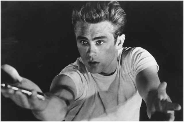 10 Famous People Who Went To UCLA (James Dean?) - Famous People Today
