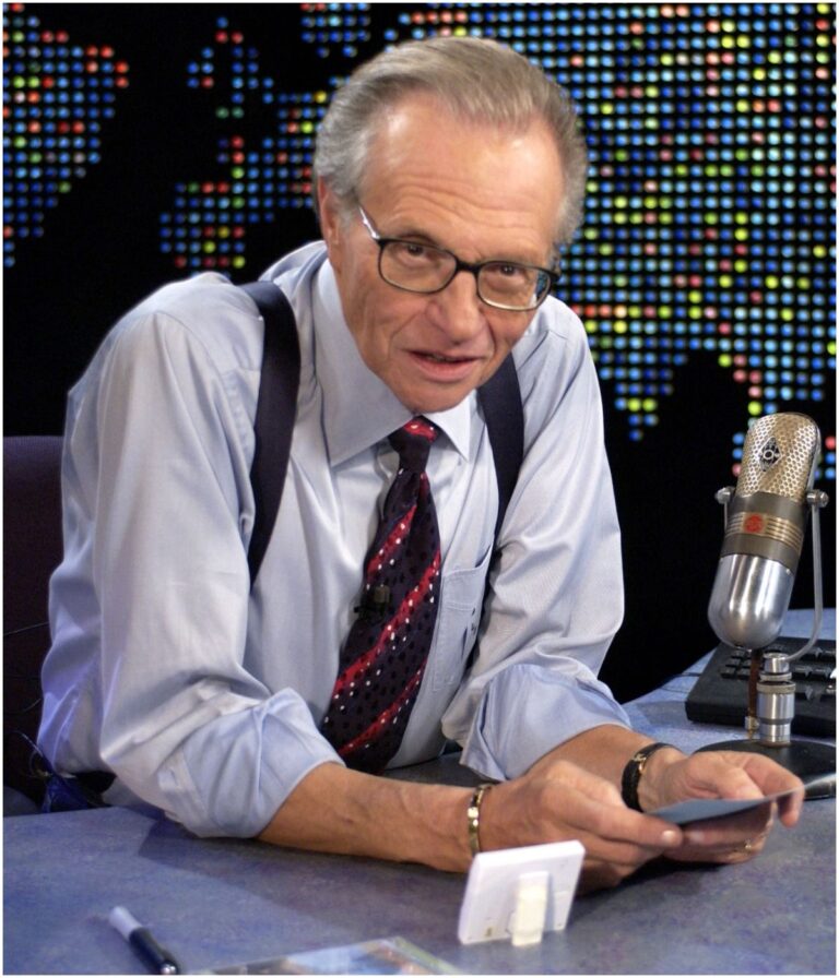 16 Famous People Whose Names Start With L - Famous People Today