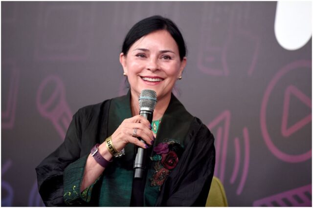 Diana Gabaldon Net Worth | Husband (Doug Watkins) - Famous People Today