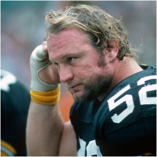 Mike Webster Net Worth | Spuse & Cause of Death - Famous People Today