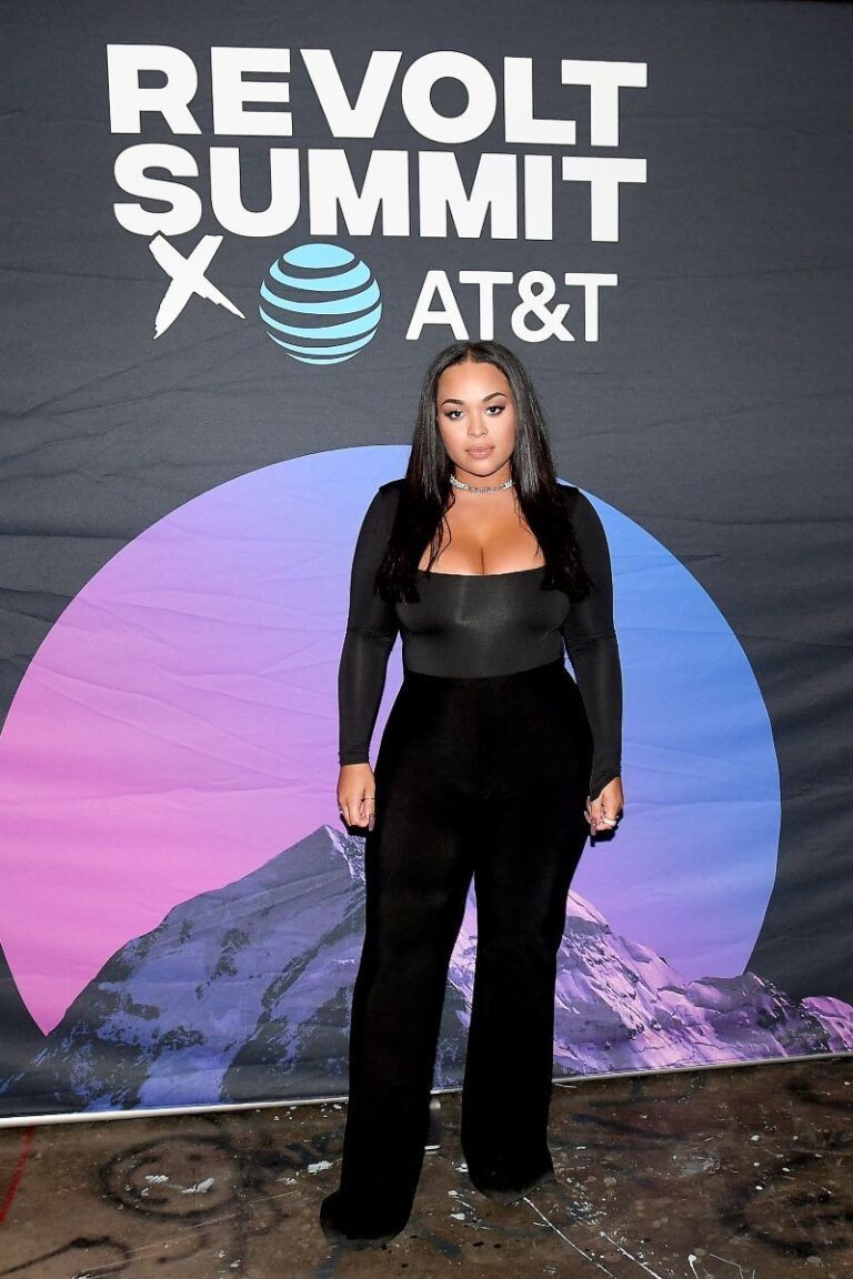 Heather Sanders Net Worth - Famous People Today