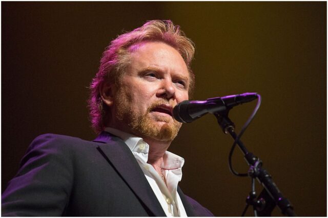 Lee Roy Parnell Net Worth - Famous People Today
