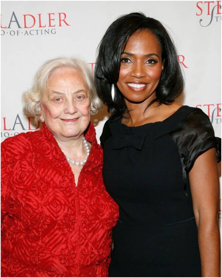 Suzanne Shank Net Worth - Famous People Today