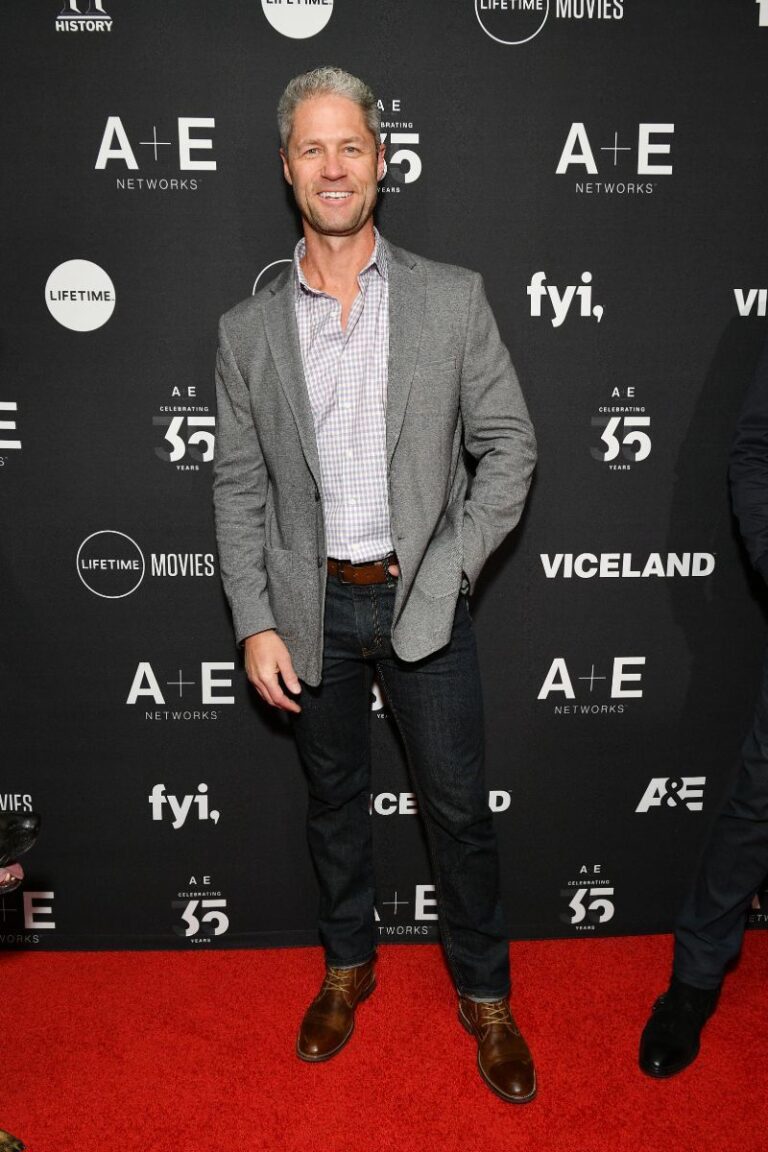 Sean Larkin Net Worth - Famous People Today