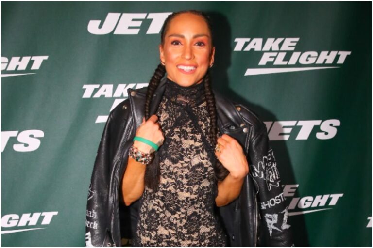 Robin Arzon Net Worth | Husband (Drew Butler) - Famous People Today