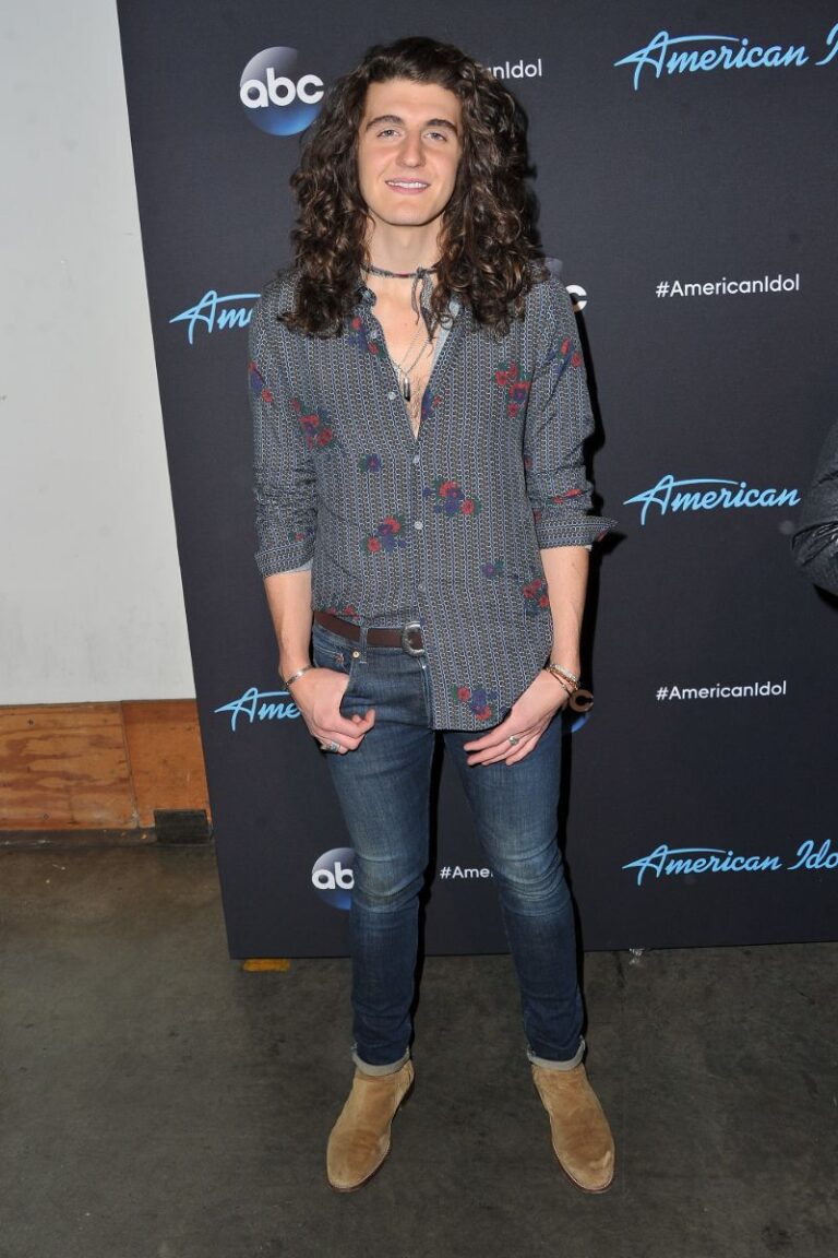 Cade Foehner Net Worth & Wife - Famous People Today