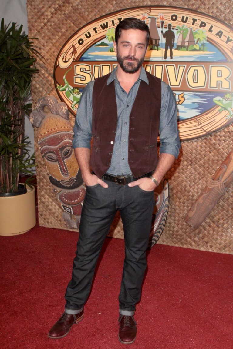 Ken McNickle girlfriend - Latest - Famous People Today