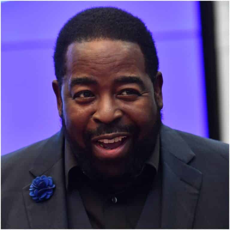 Les Brown Net Worth & Wife - Famous People Today