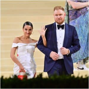 Riley Roberts Net Worth & Fiancée - Famous People Today