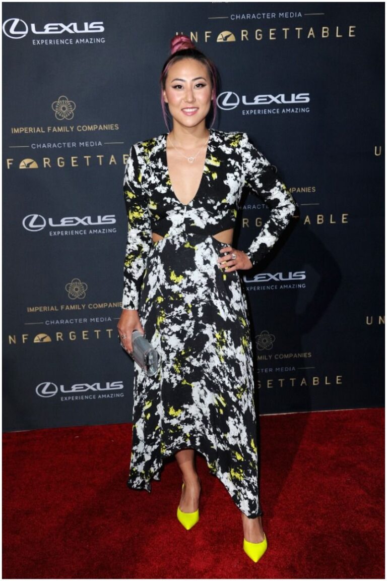 Lizzy Capri Net Worth - Update - Famous People Today