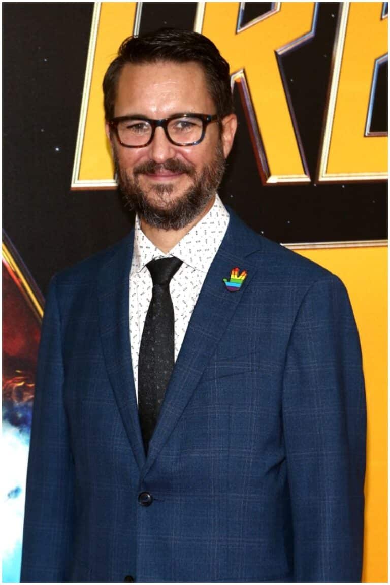 15 Celebrities Who Play D&D - Famous People Today