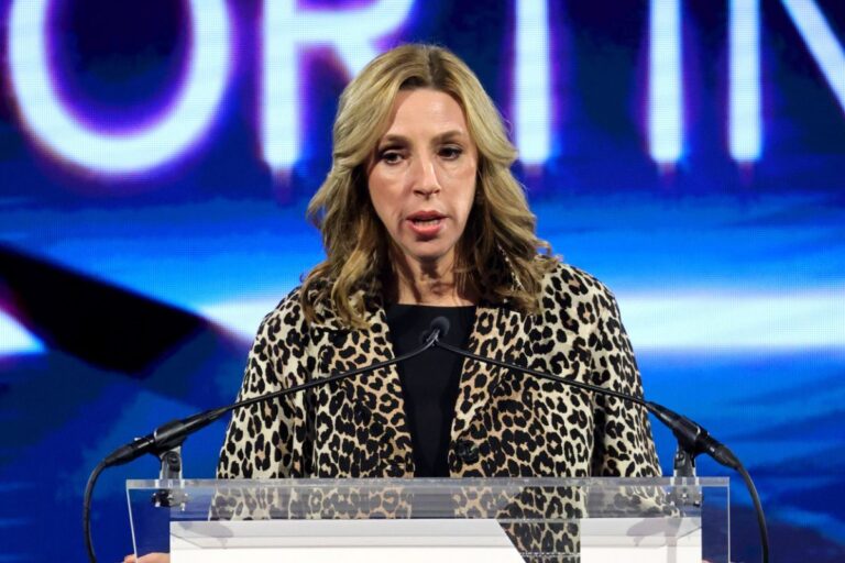 Ali Gordon Net Worth - Famous People Today