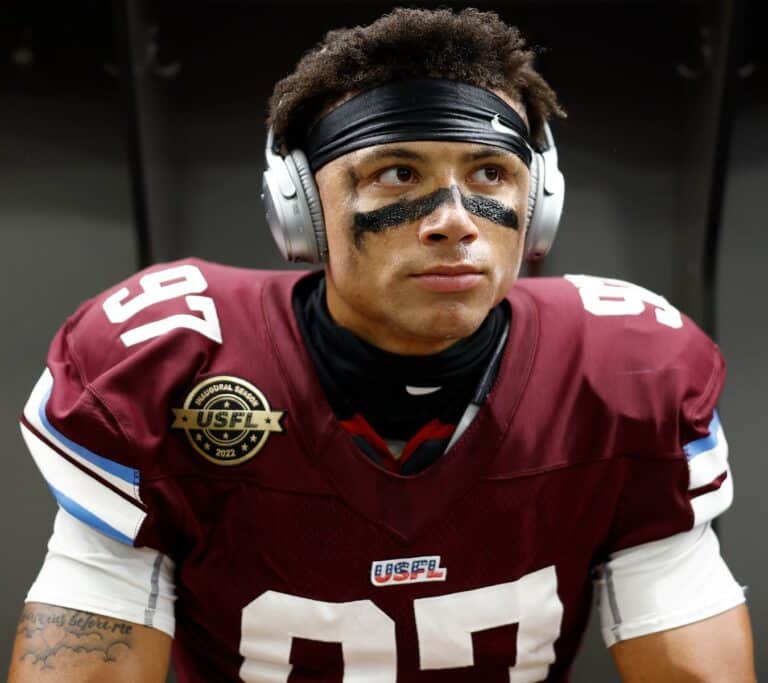 Chase DeMoor Net Worth - Famous People Today