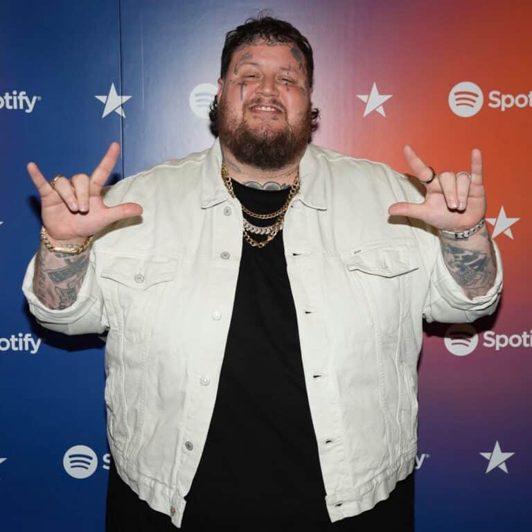 How Much Does Jelly Roll Weigh Famous People Today