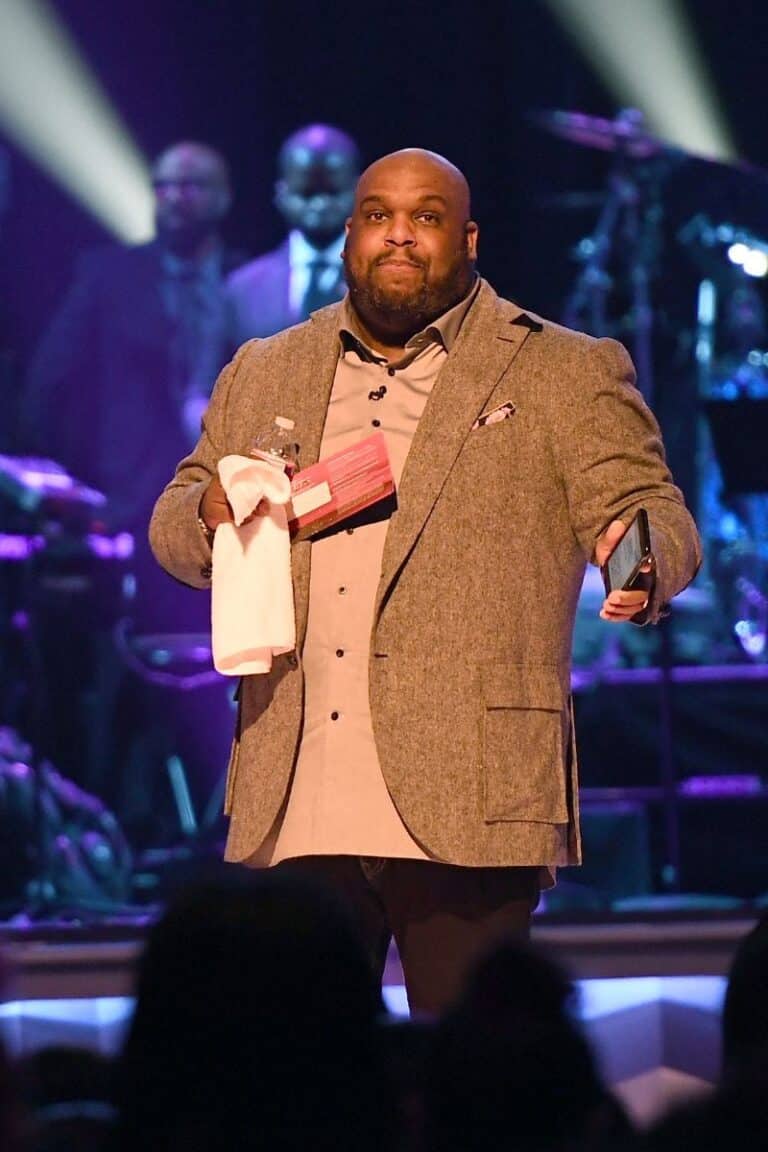 Pastor John Gray Net Worth & Wife - Famous People Today