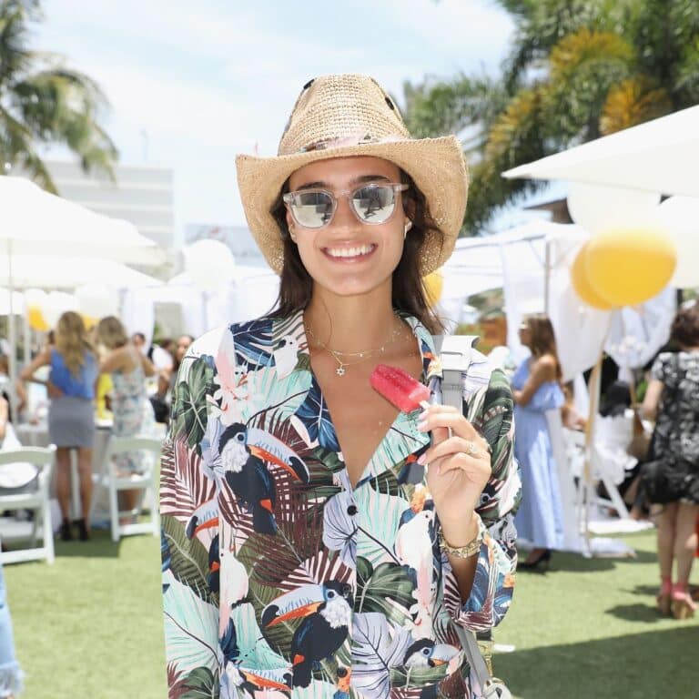 Tim and Jenn Tracker Net Worth - Famous People Today