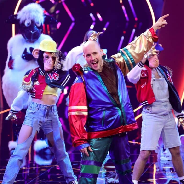 Does The Masked Dancer have a live audience? - Famous People Today