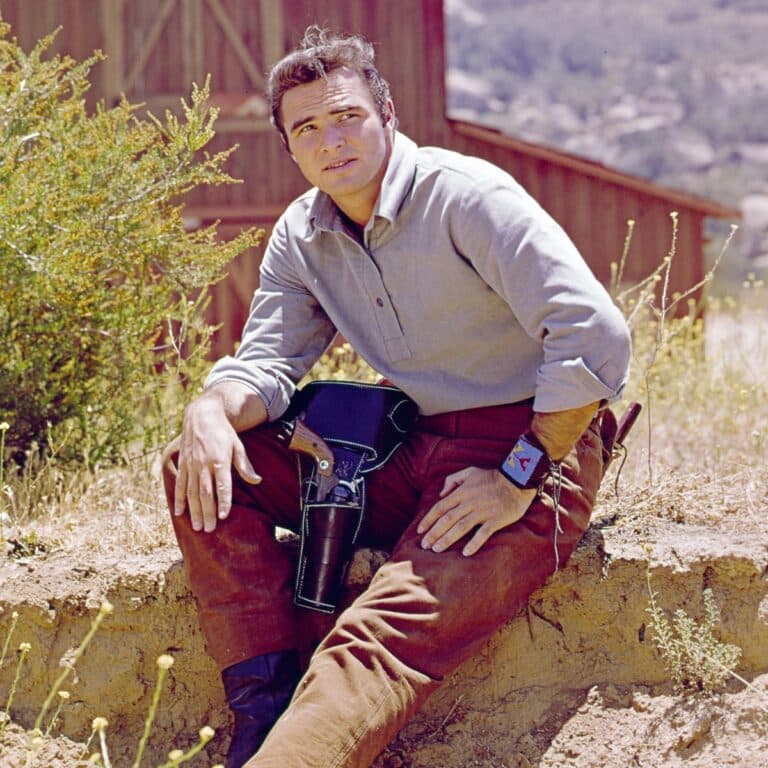 Was Burt Reynolds In Gunsmoke? - Famous People Today