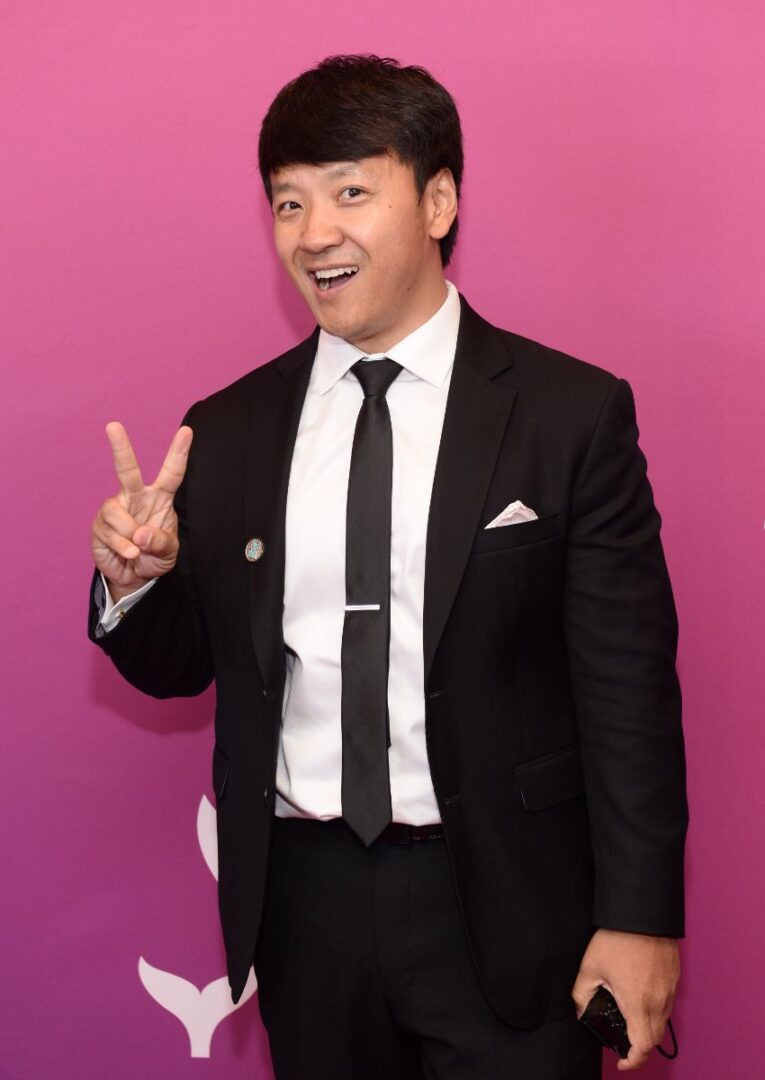 Mike Chen Net Worth - How Rich is Actually the YouTuber? - Famous ...