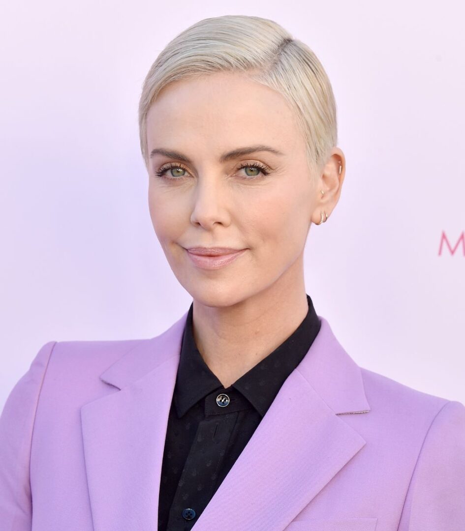 33 Celebrities With Gorgeous Green Eyes - Famous People Today