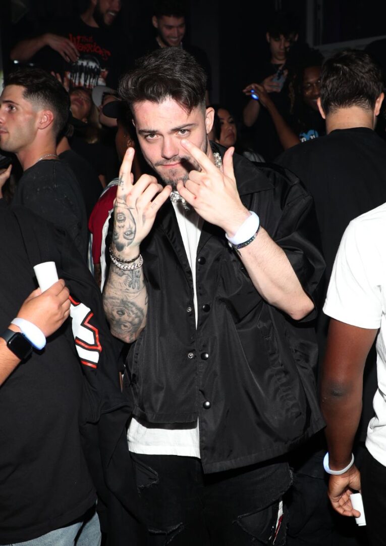 FaZe Adapt Net Worth & Girlfriend - Famous People Today