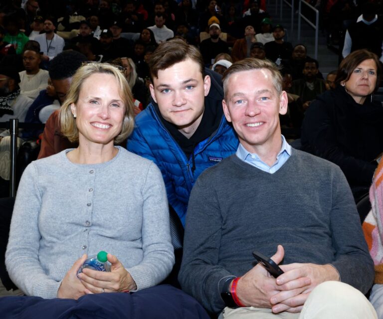 Chris Kempczinski Net Worth 2024