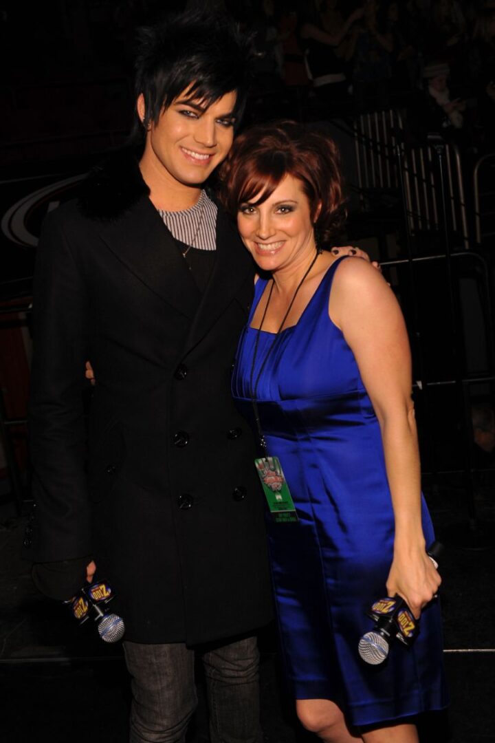 Danielle Monaro Net Worth Husband (Sheldon Neal) & Salary - Famous ...