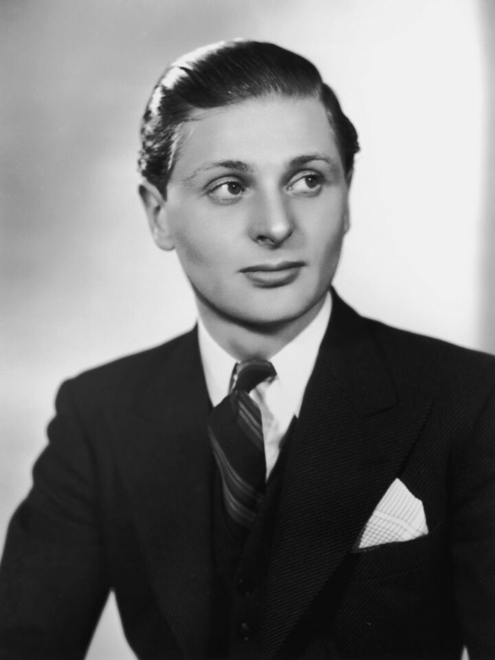 Hugh Beaumont Net Worth At Death - Famous People Today