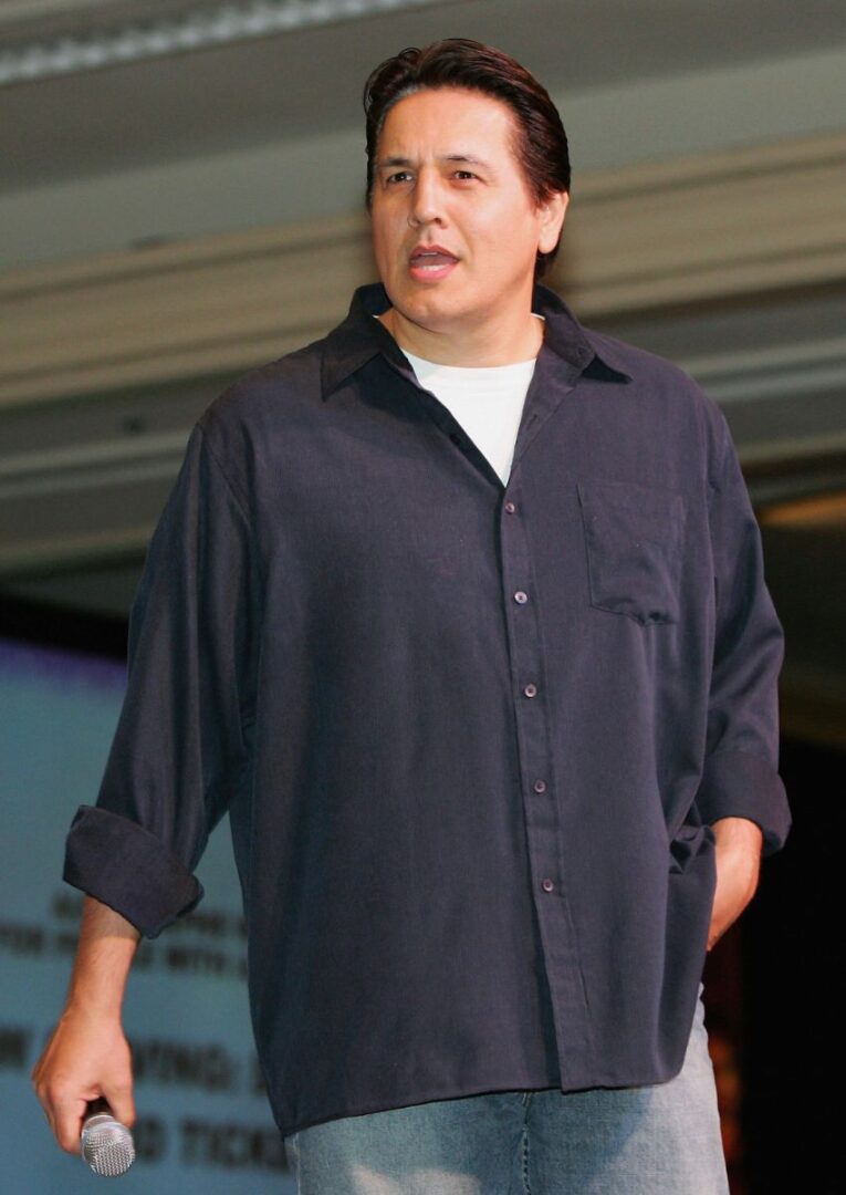 Robert Beltran Net Worth | Wife - Famous People Today