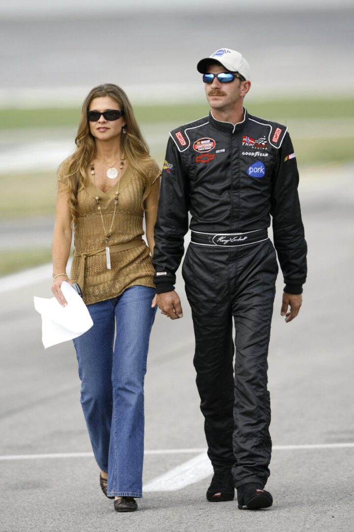 Kerry Earnhardt Net Worth - Famous People Today