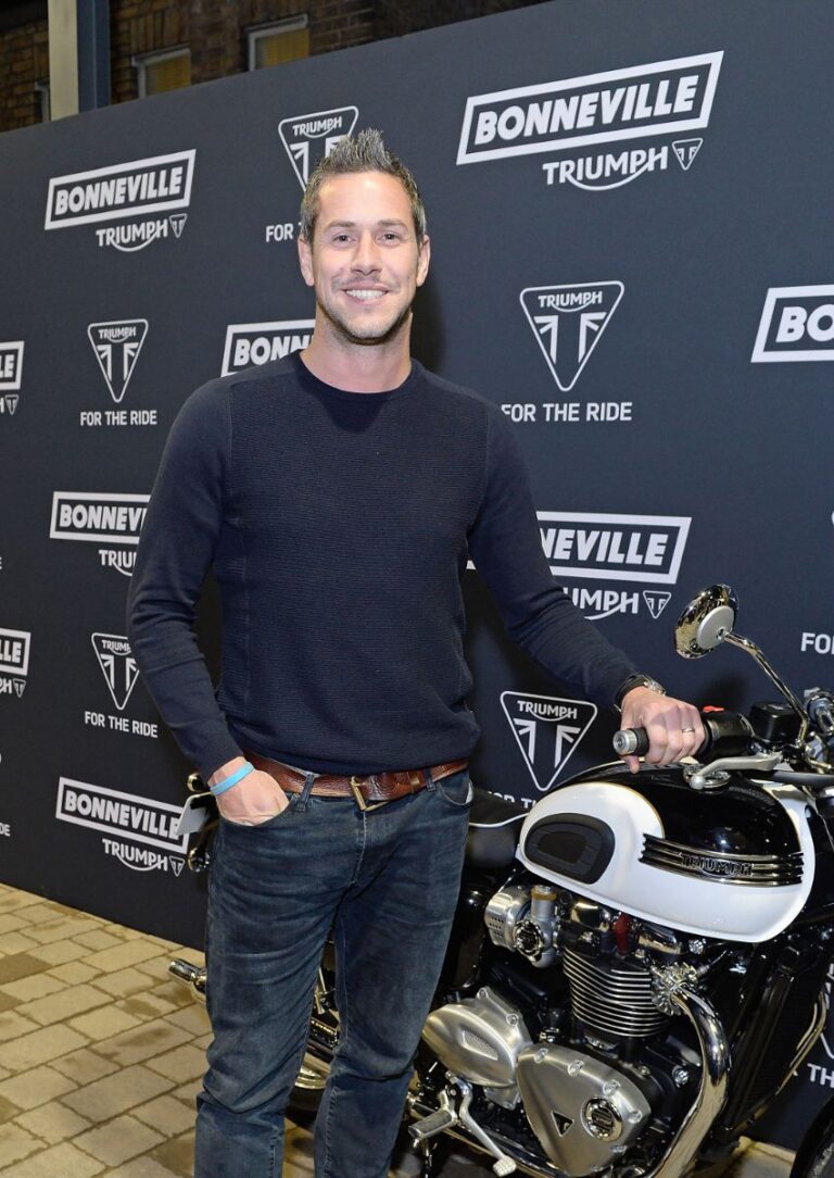 Ant Anstead Net Worth & Wife - Famous People Today