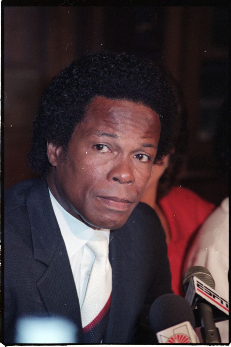 Rod Carew Net Worth | Wife (Rhonda) - Famous People Today