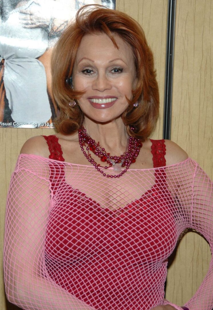 BarBara Luna Net Worth (Update) - Famous People Today