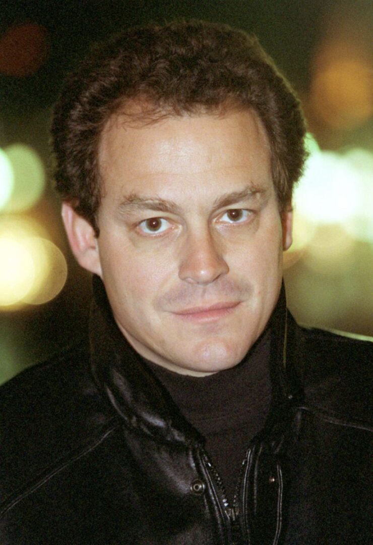 Daniel Silva Net Worth & Wife - Famous People Today