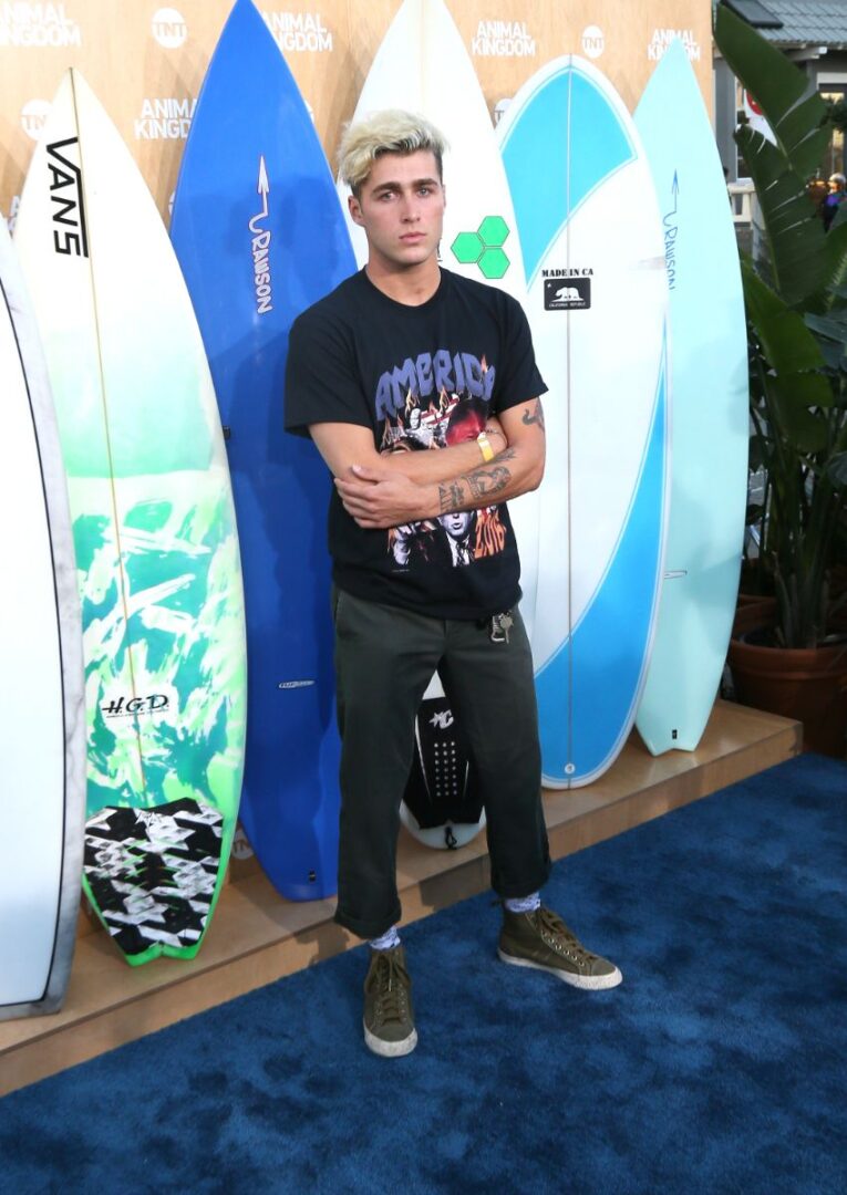 21 Richest Surfers In The World - Famous People Today