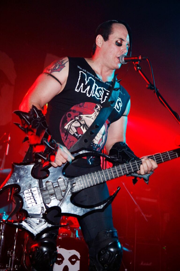 Jerry Only Net Worth - Famous People Today