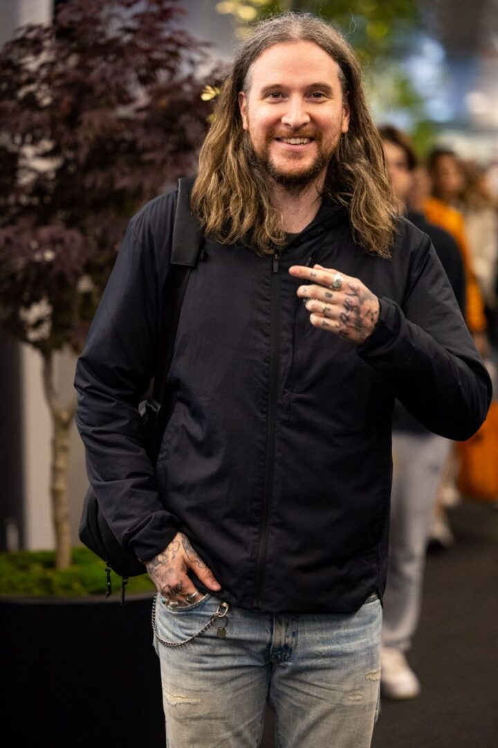 Peter McKinnon Net Worth & Wife - Famous People Today