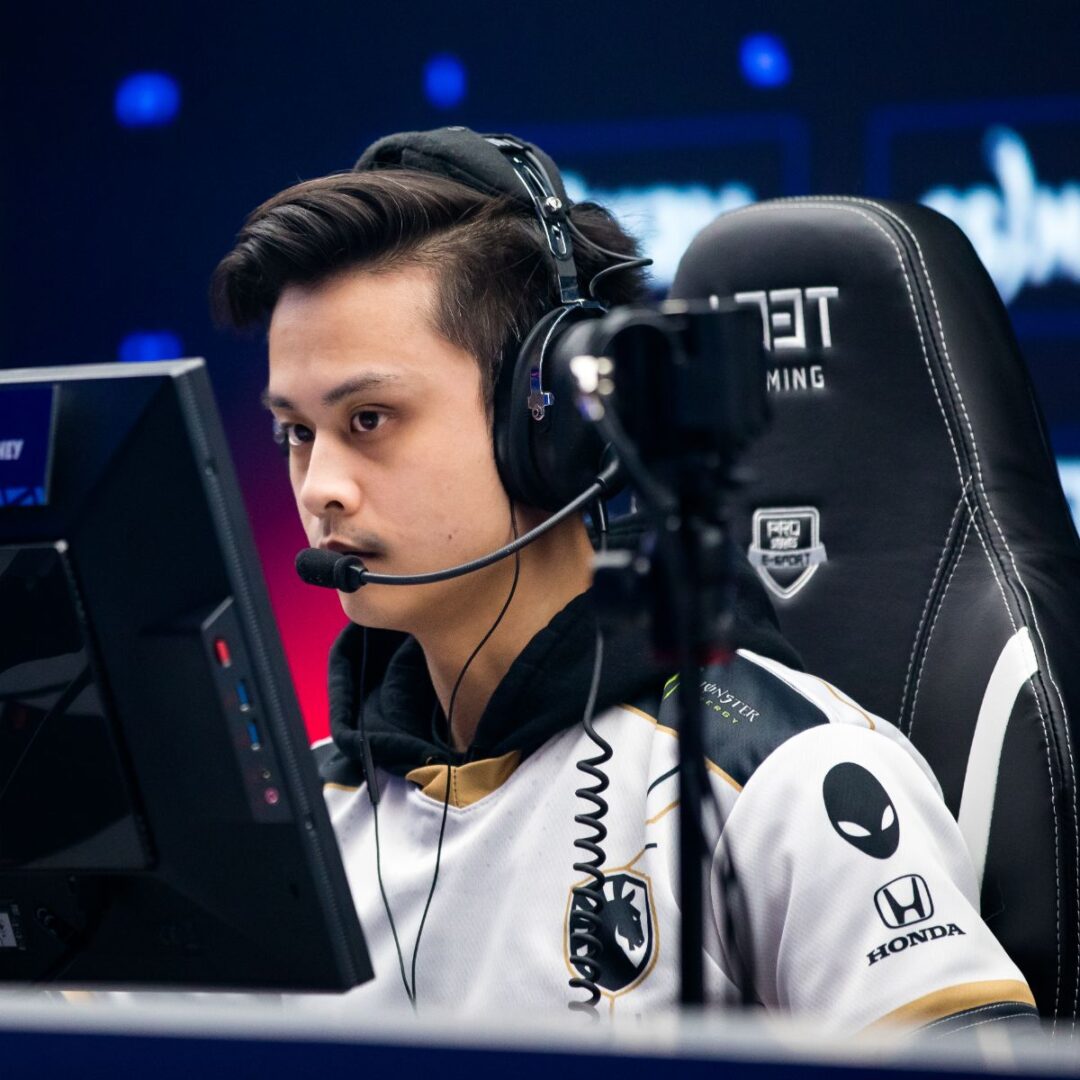 Stewie2k Net Worth & Earnings | Girlfriend - Famous People Today