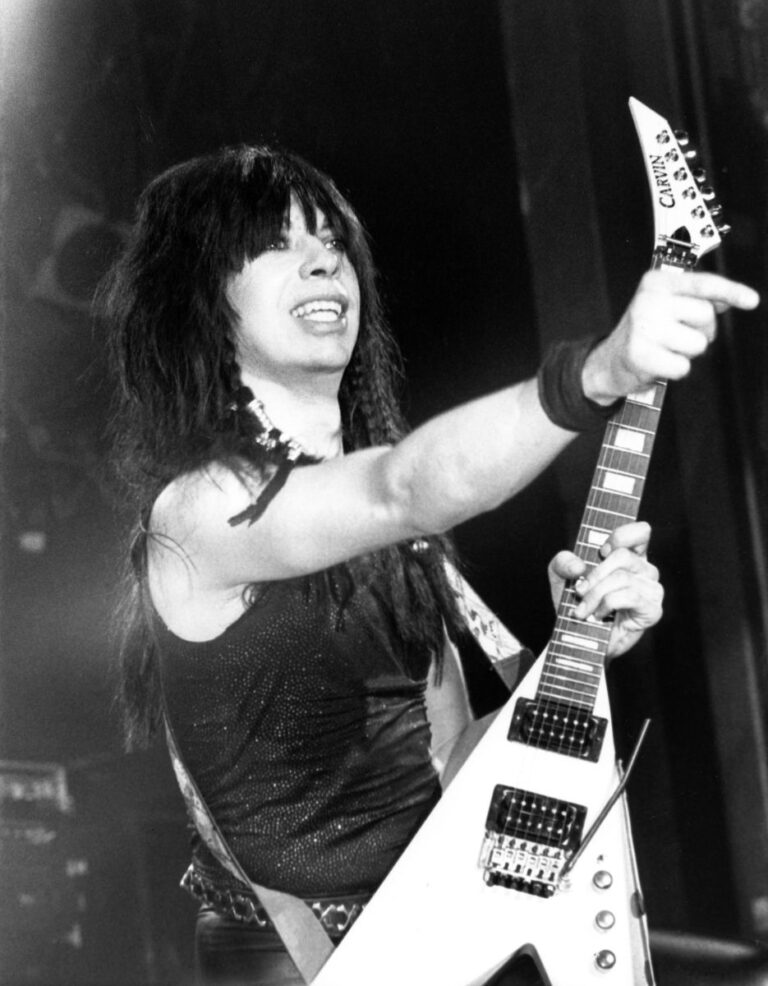 Vinnie Vincent Net Worth & Wife - Famous People Today