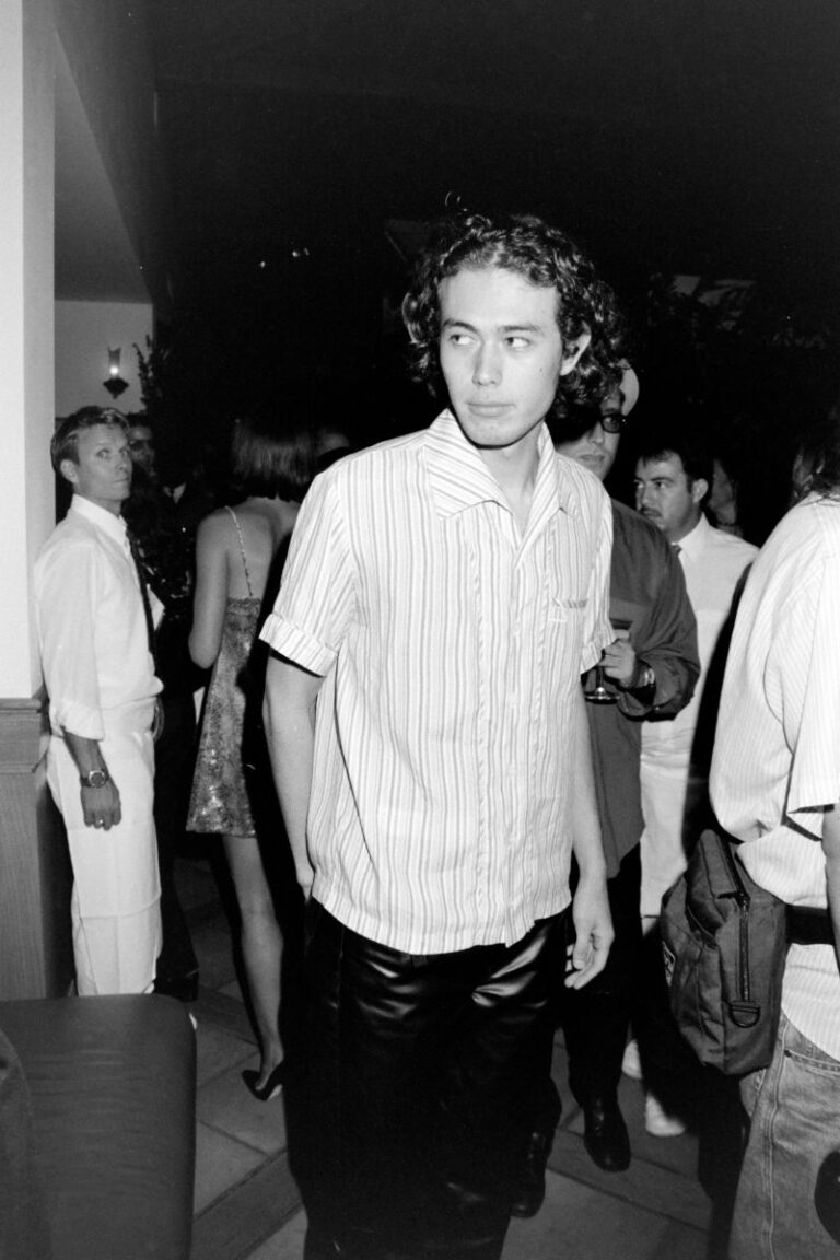 Steven Seagal's wives and children: does the acting star have a family? - Famous People Today