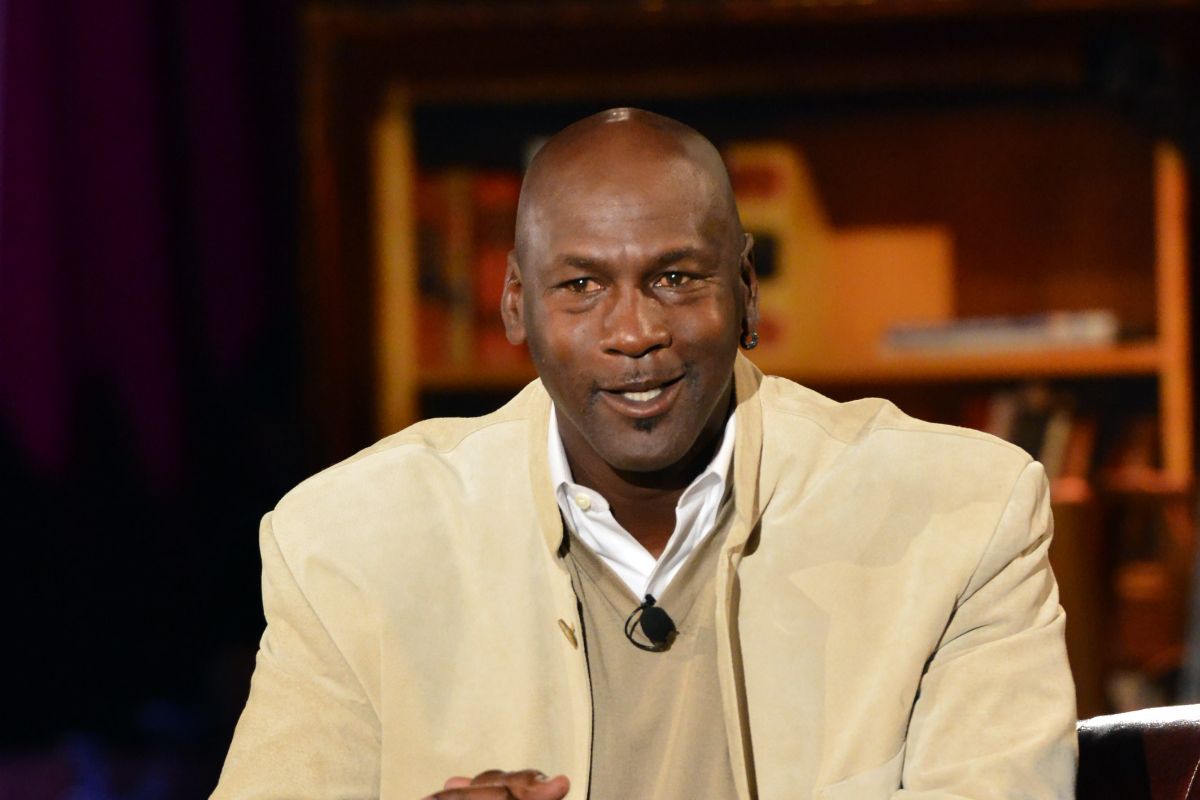 Michael Jordan Net Worth & Wife - Famous People Today