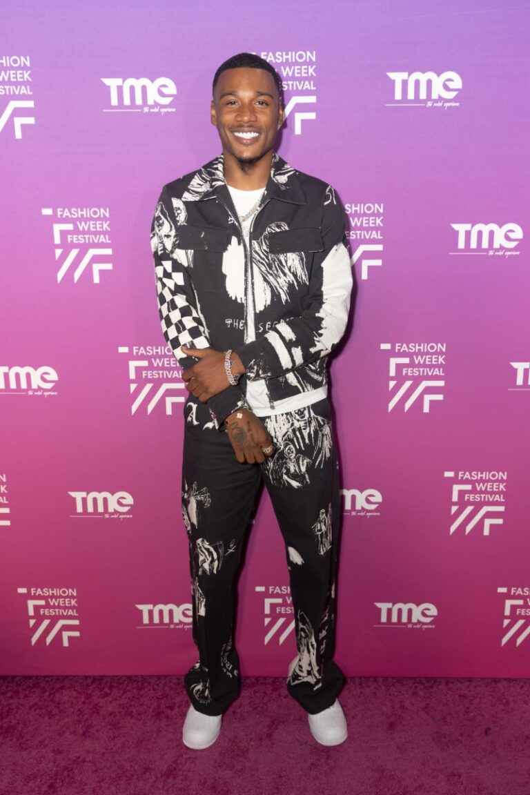 Armon Warren Net Worth & Girlfriend - Famous People Today