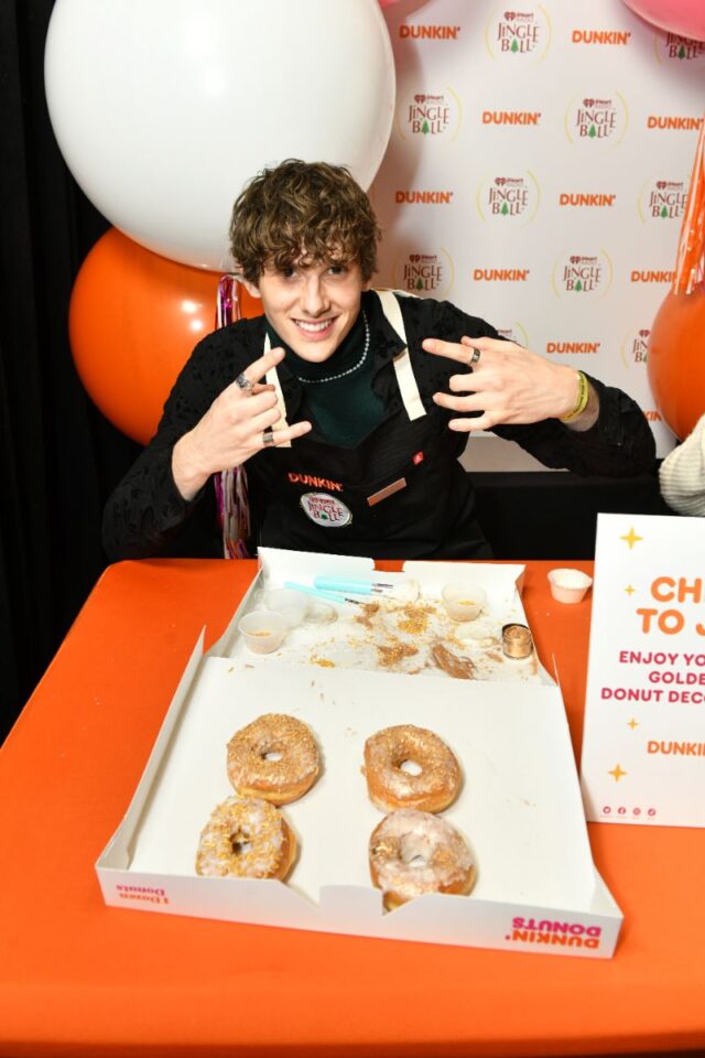 JVKE Net Worth & Wife - Famous People Today